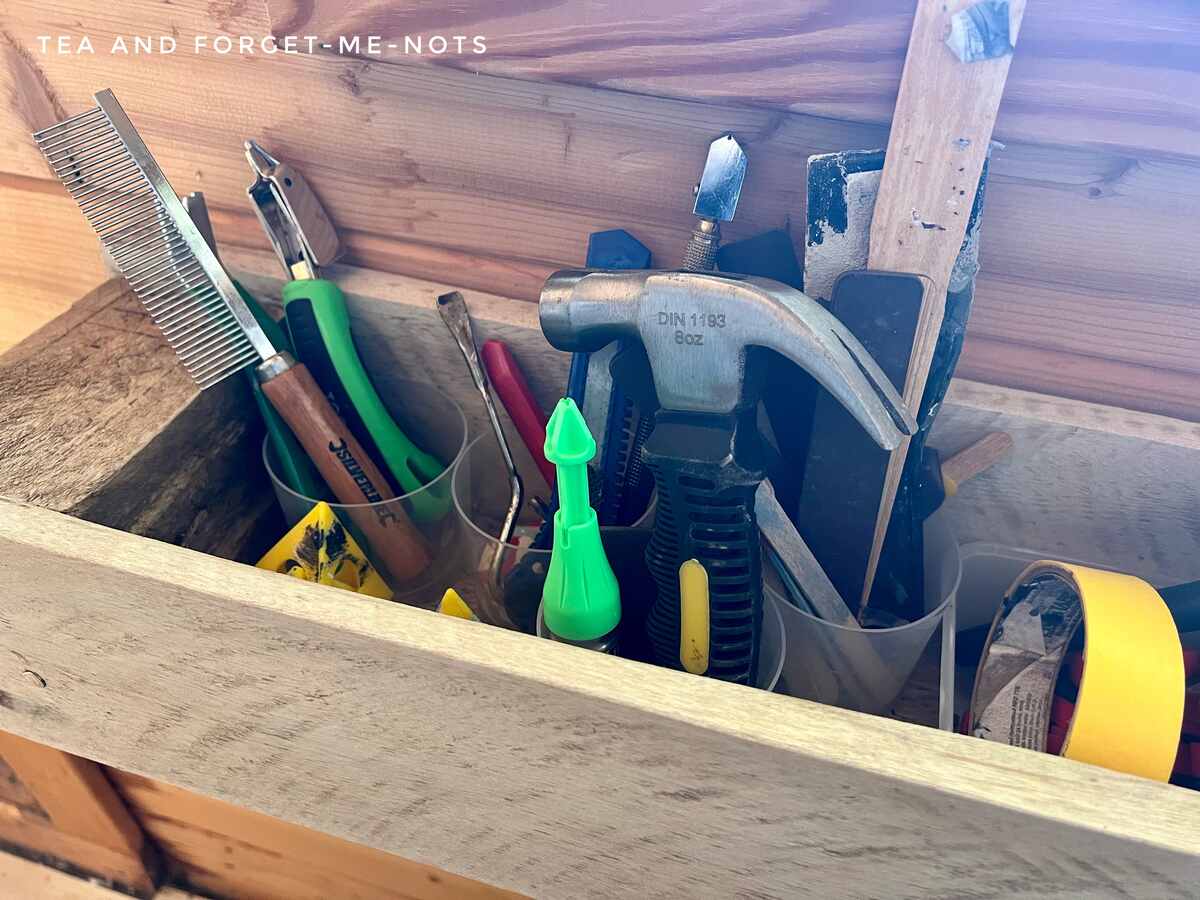 How To Organize Paint Supplies and Tools to Save Time – Tea and Forget ...