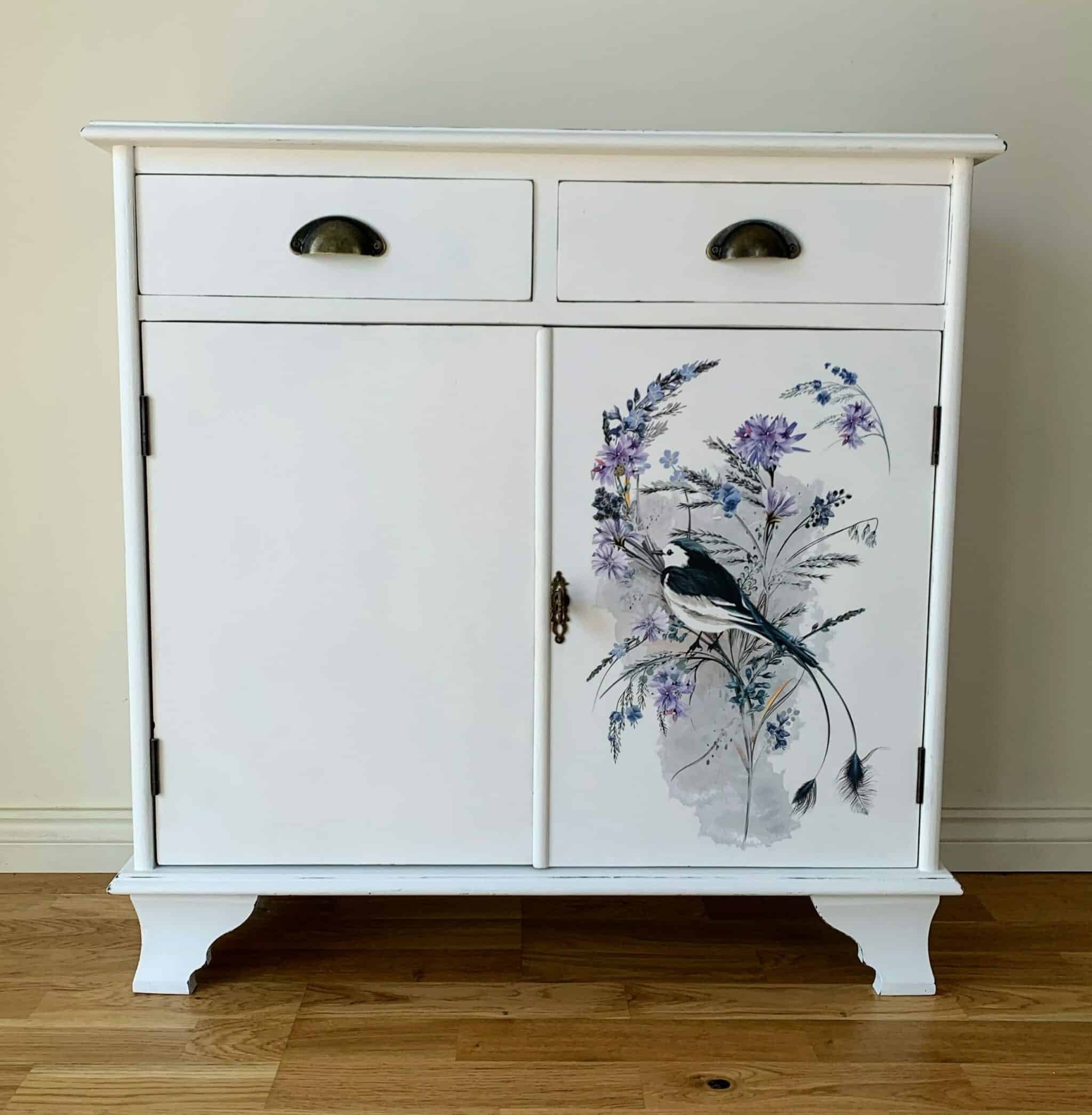 Where is the furniture now? 9 updates! – Tea and Forget-me-nots
