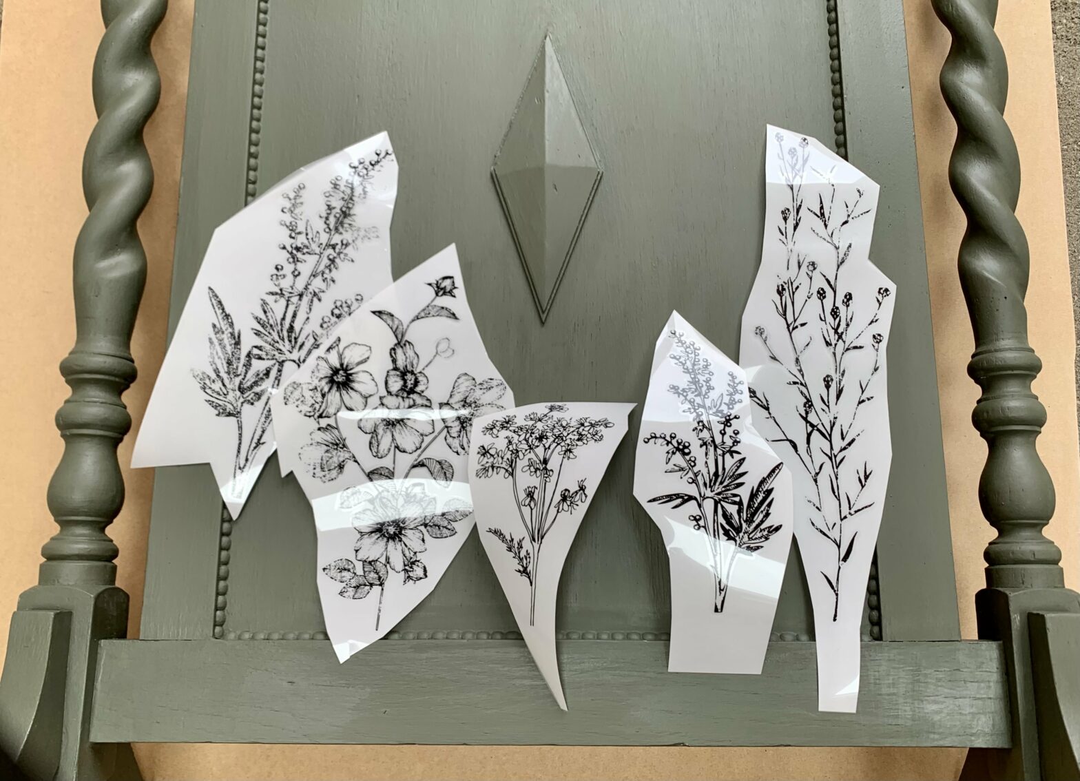 Beautiful update for furniture with simple flower transfer – Tea and ...