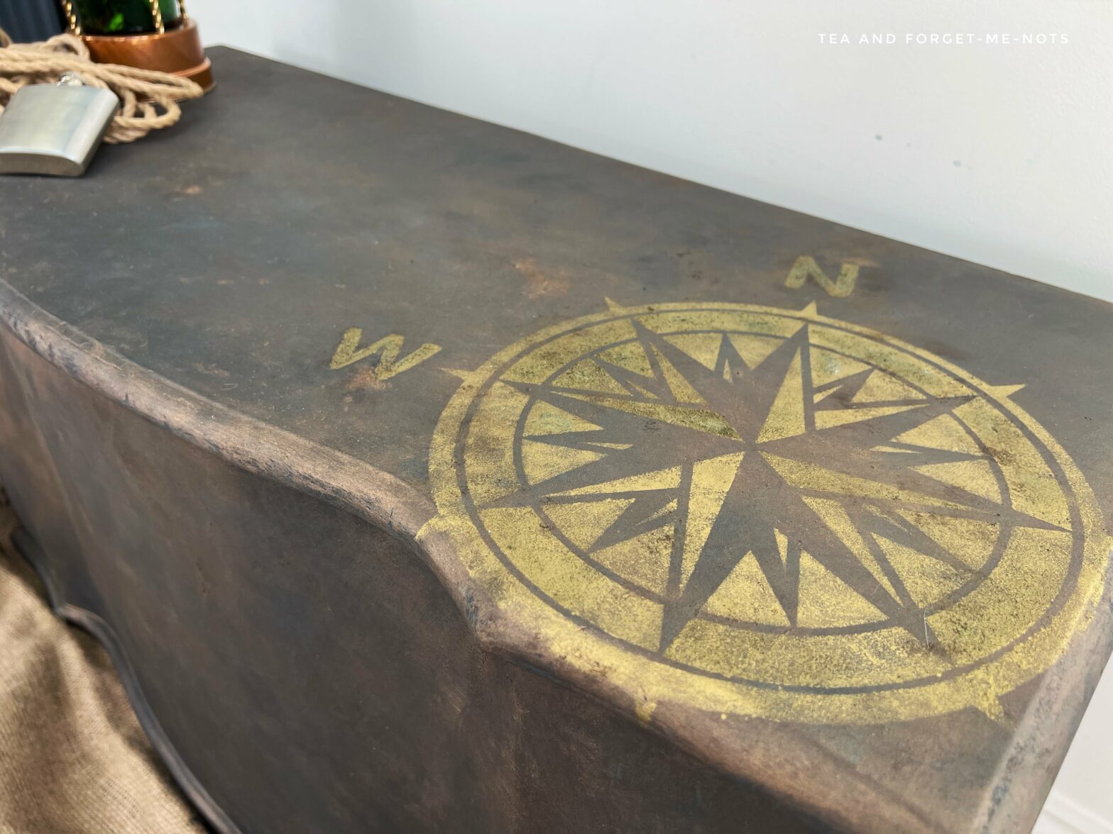 How to upcycle an old wooden chest with chalk paint – Tea and Forget-me ...
