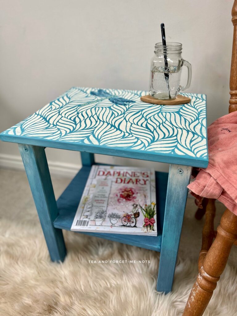 Tea and Forget-me-nots Create a beautiful textured look with clay paint