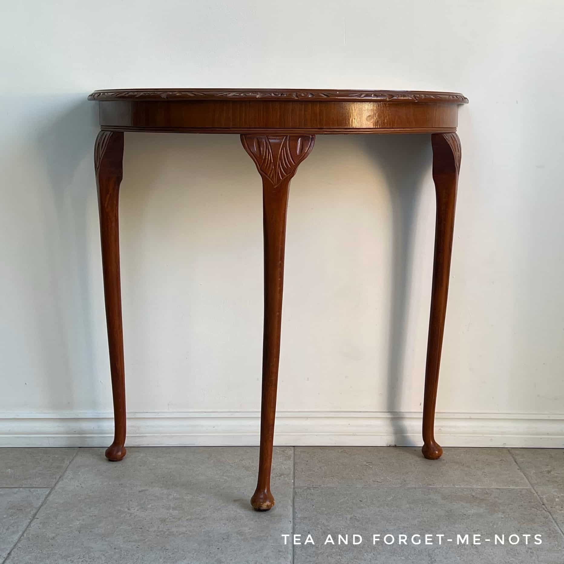 Quick and easy update for a half moon table makeover