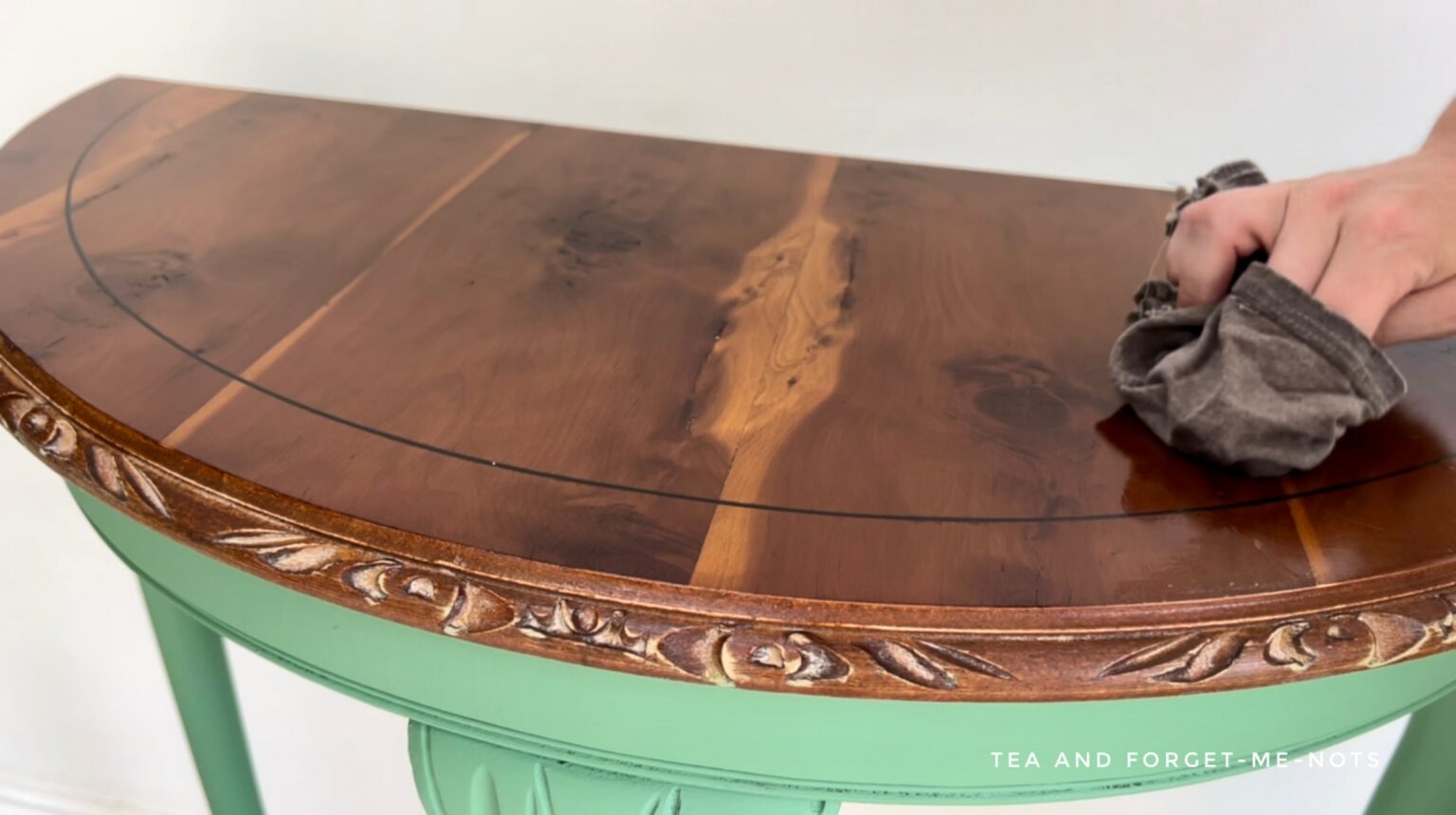 Quick and easy update for a half moon table makeover